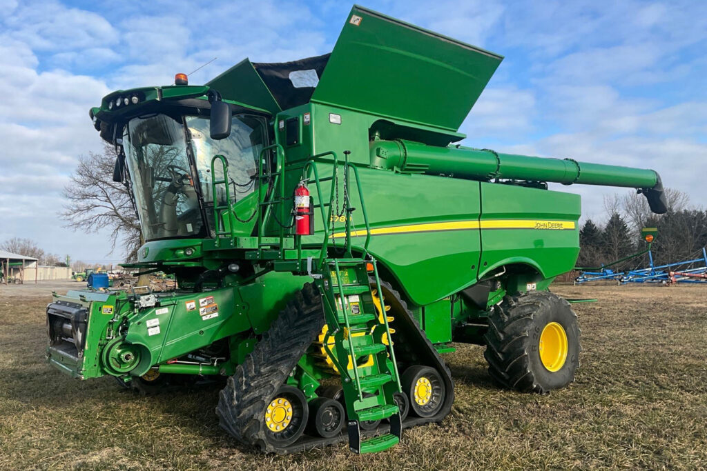 Ag-Pro End of Year Auction - Merit Auctions